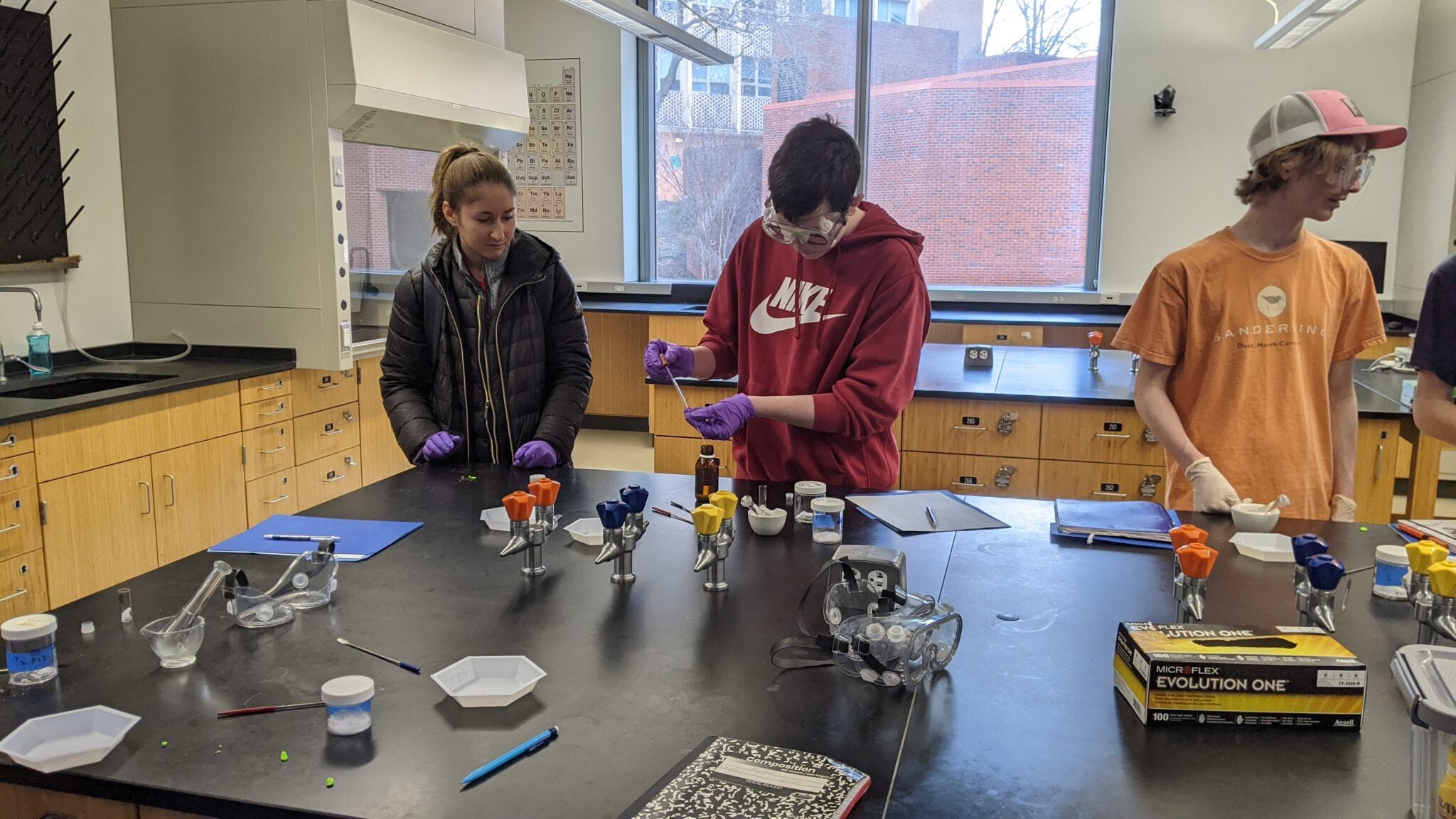 Field School visits Georgetown Chemistry |#N# #N# Department of ...