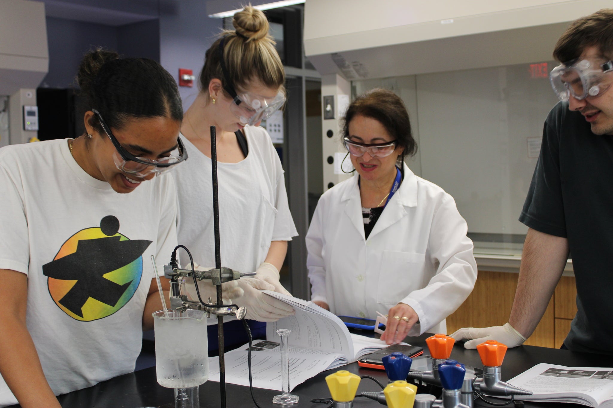 Undergraduate Programs | Department of Chemistry | Georgetown University